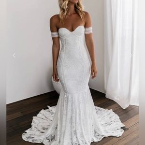Grace Loves Lace | Dresses | Grace Loves Lace Palm Gown In Ivory Size ...
